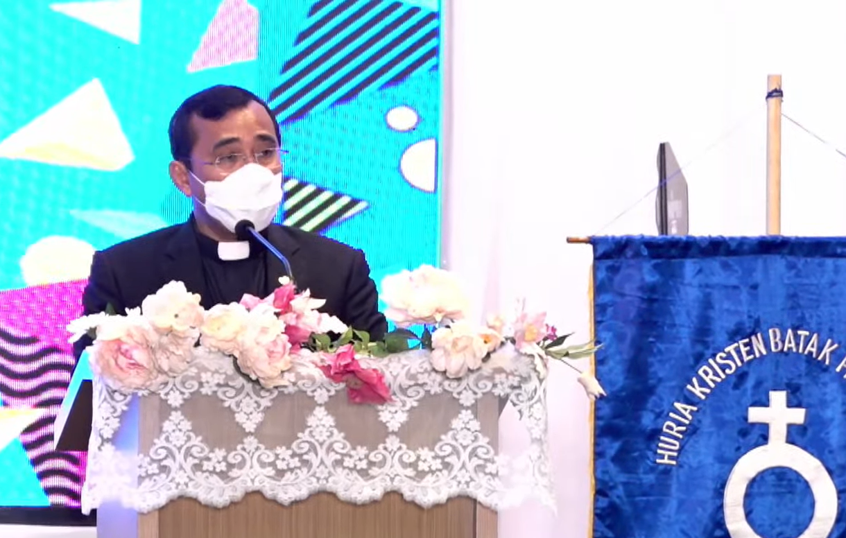 Ephorus HKBP Pdt. Robinson Butarbutar Mengatakan HKBP Telah Melakukan ...