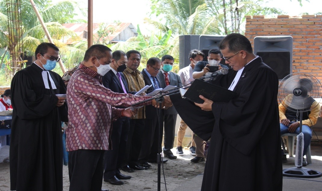 Praeses Medan Aceh Pdt. Henri Napitupulu Melantik Panitia Tahun Kesehatian HKBP Distrik X Medan ...