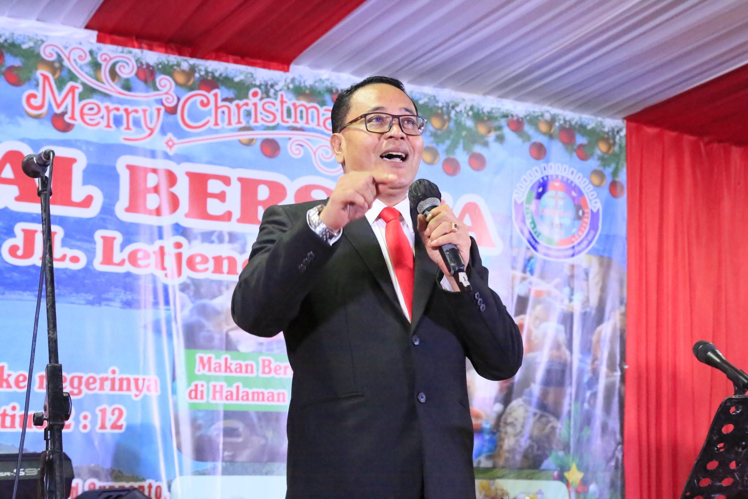 Pdt. Adven Leonard Nababan: “Natal Bersama Momentum Membangun ...