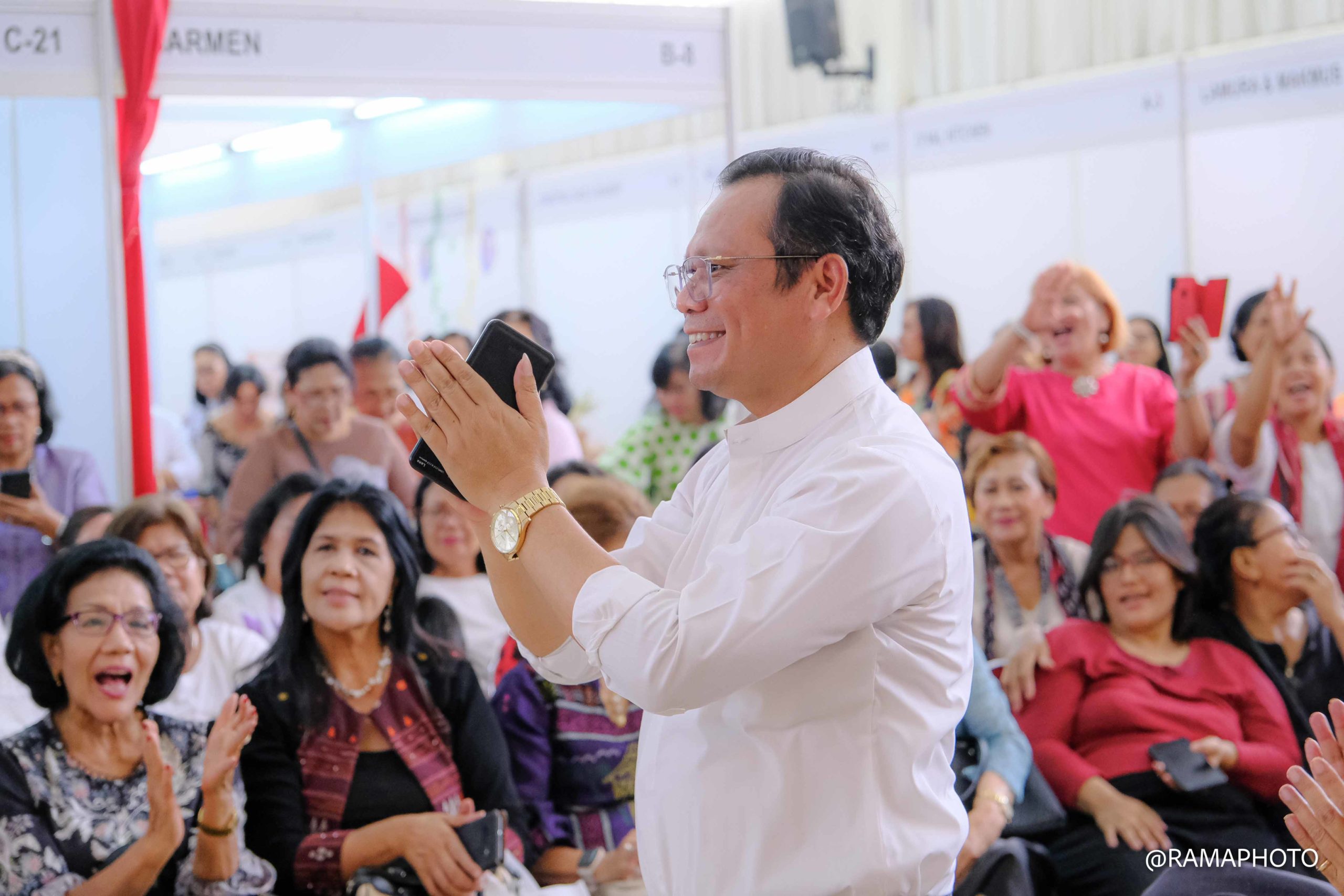 Praeses Bernard Manik, ‘HKBP Berkontibusi Meningkatkan Ekonomi ...